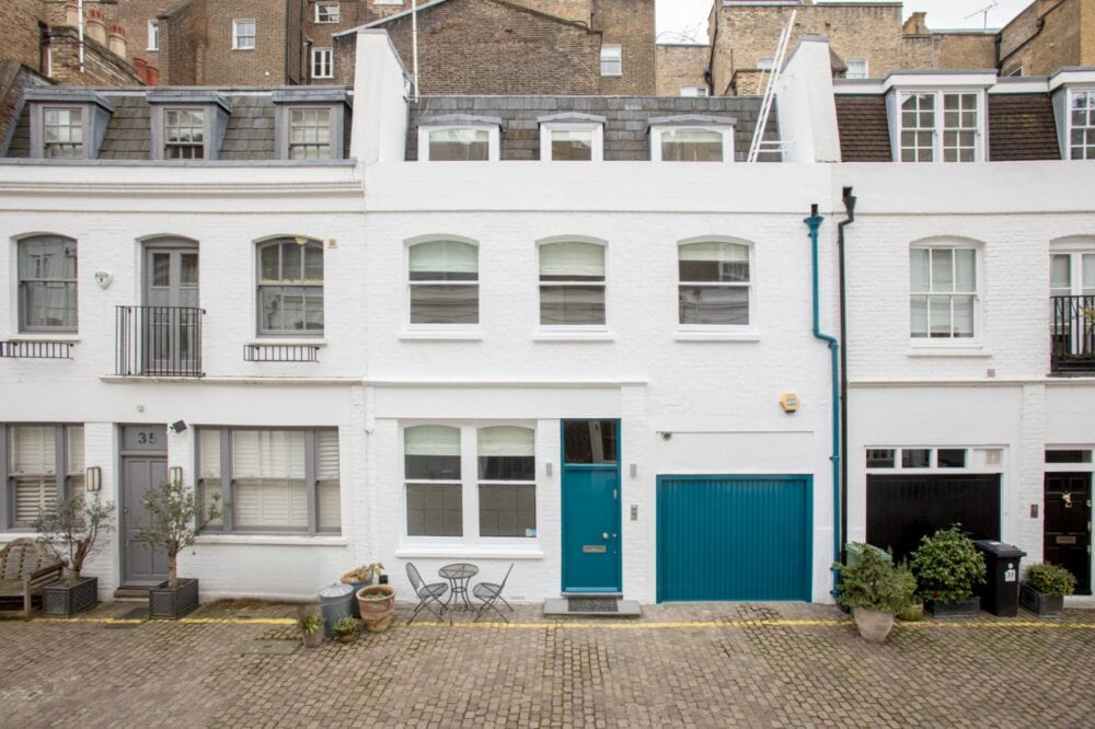 Discover Petersham Place, Kensington, London, SW7