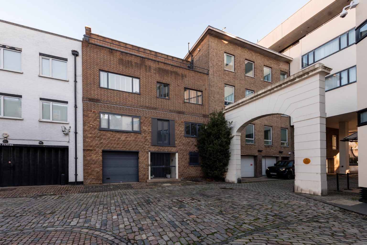 Discover Belgrave Mews West, Belgravia, London, SW1X