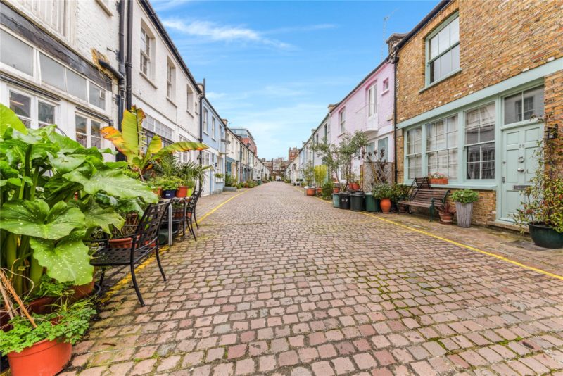 Discover Cranley Mews, Chelsea, London, SW7