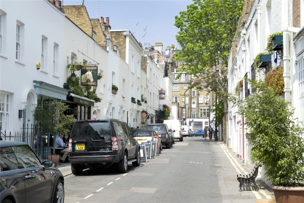 Discover Kinnerton Street, Knightsbridge, London, SW1X