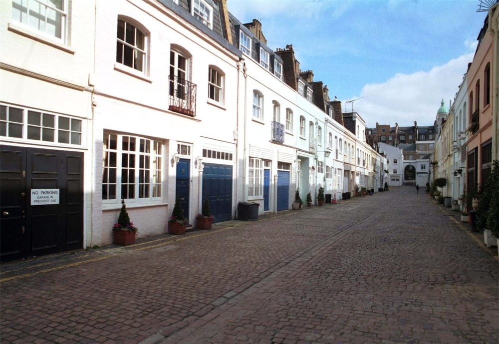 Discover Petersham Place, Kensington, London, SW7