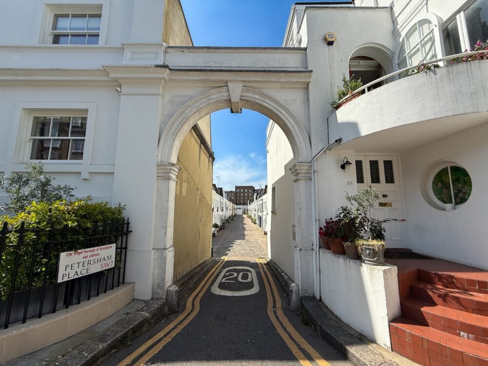 Discover Petersham Place, Kensington, London, SW7 5PX