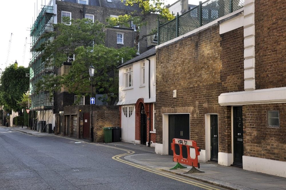 Discover Phillimore Walk, Kensington, London, W8