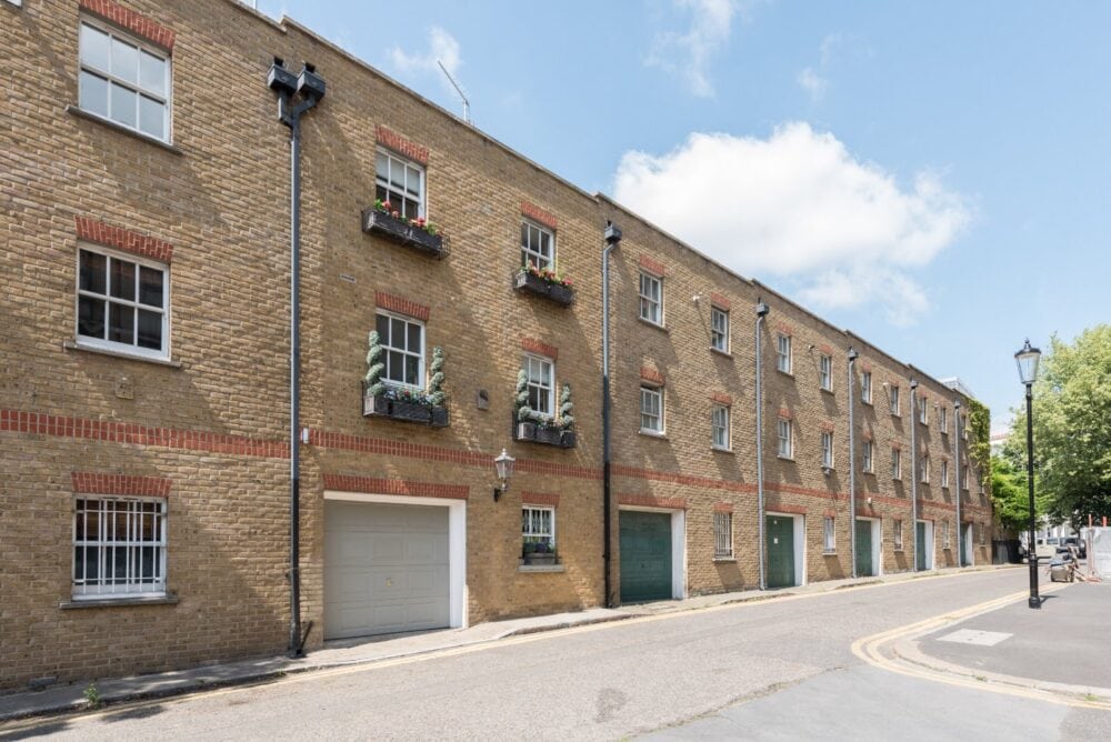 Discover Clearwater Terrace, Holland Park, London, W11