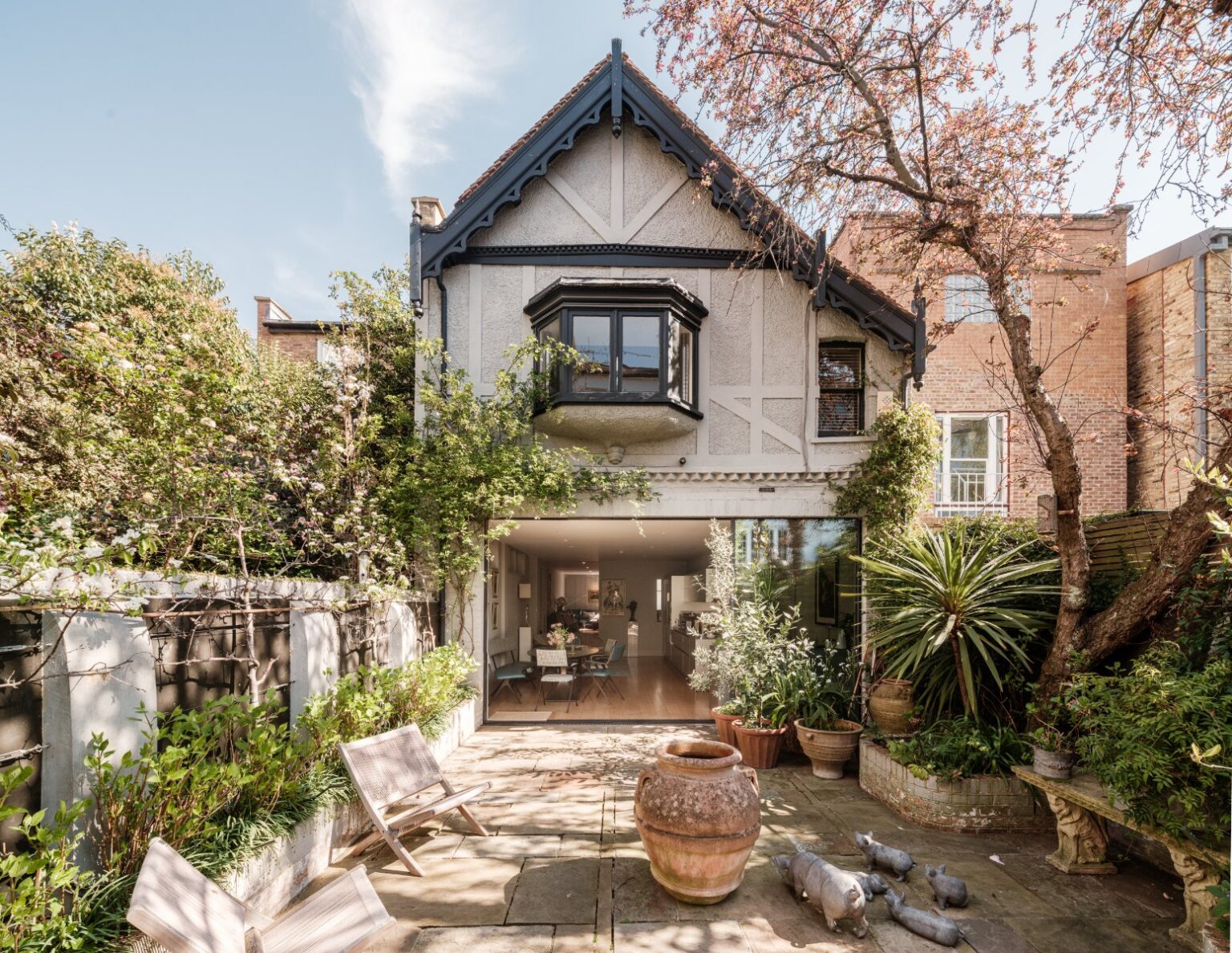 Mews House Guide | What Is A Mews?