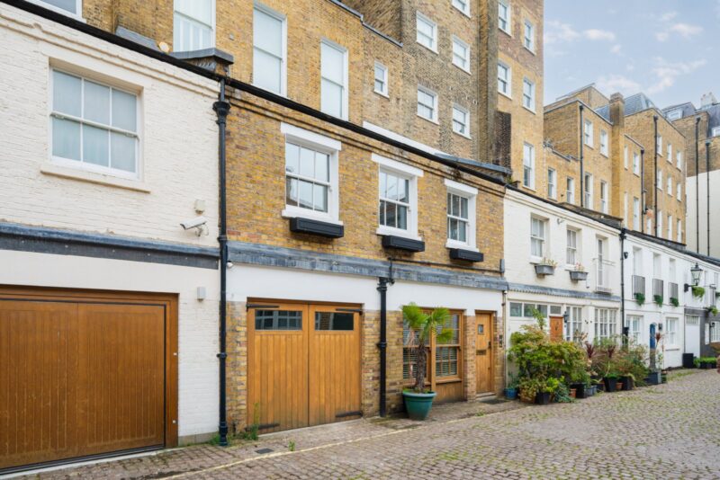Mews House Guide | What Is A Mews?